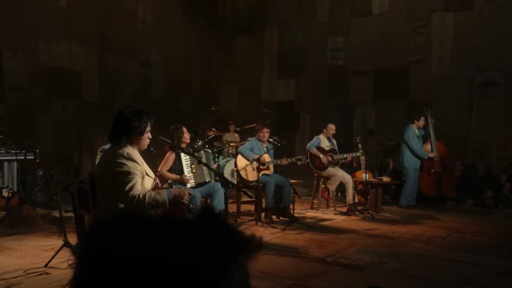 Los Bunkers presentan "ven aquí" el primer single de su MTV unplugged ...